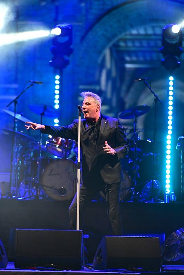 Los Secretos y Loquillo unidos por la música